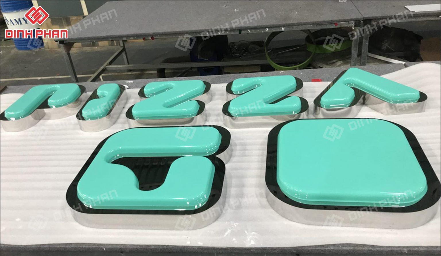 In UV Mica, Báo Giá In Mica Các Loại, Theo Kích Thước