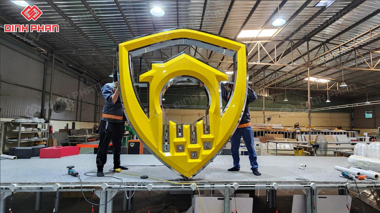 Bảng Hiệu Showroom Rita Võ Bình Thạnh